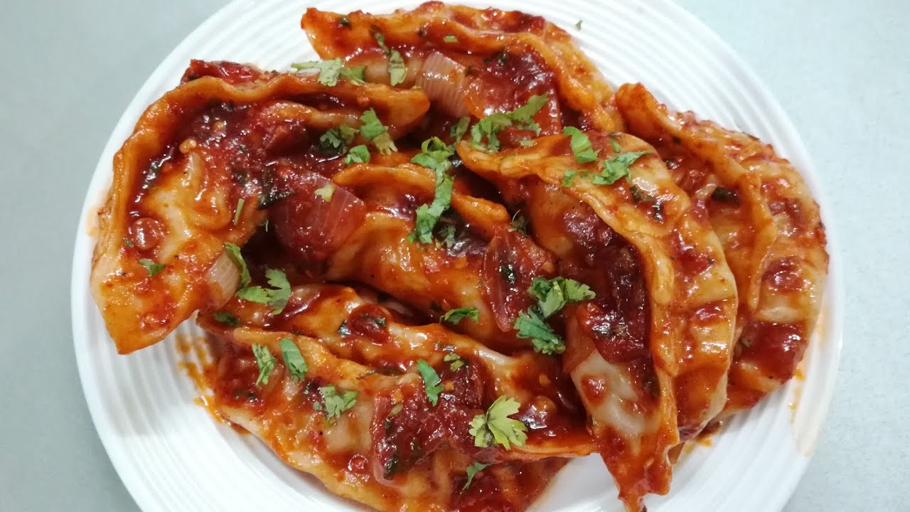 Chicken Schezwan Momo – Nukkad Dhaba